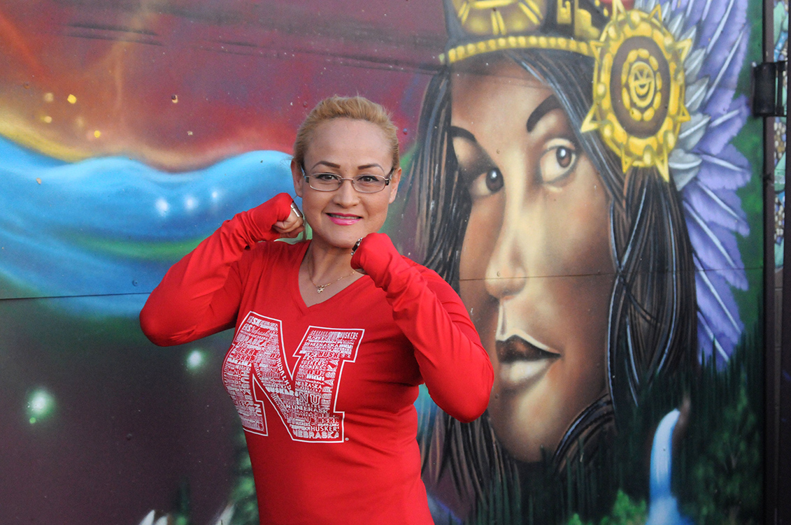 La abuela luchadora “Lady Apache” creó su leyenda | Reporte Hispano