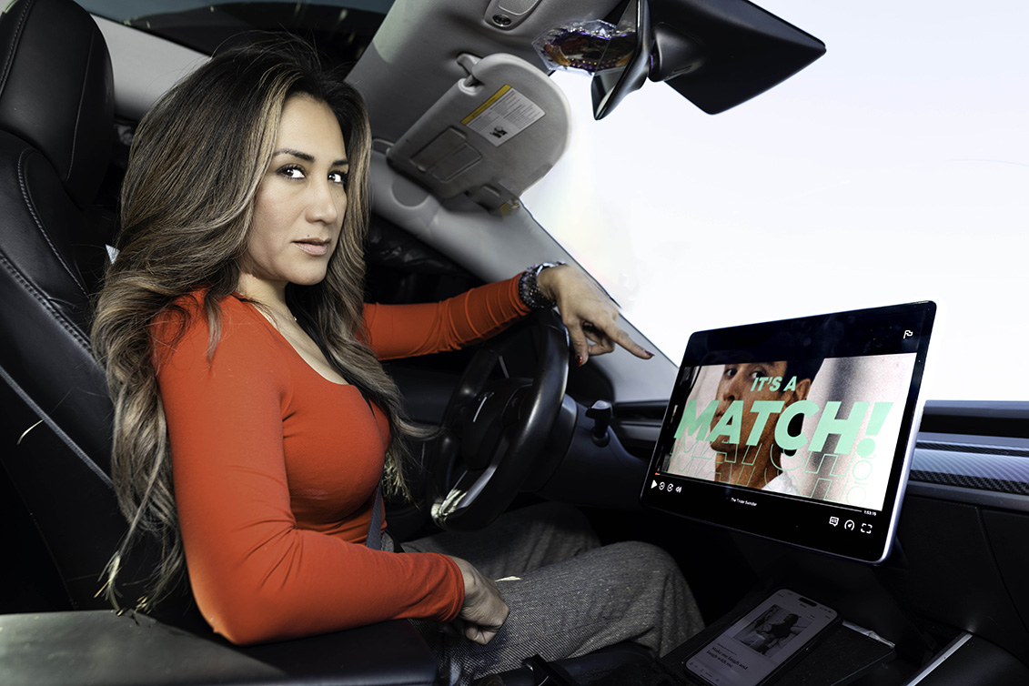 ¡Alerta Blanca! precauciones para los hispanos en citas online en New ...